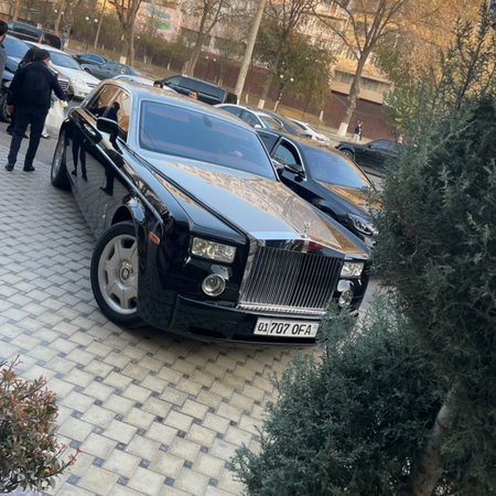 Toy tadbirllar uchun avtomashinnallar siz hohlagan turdagi