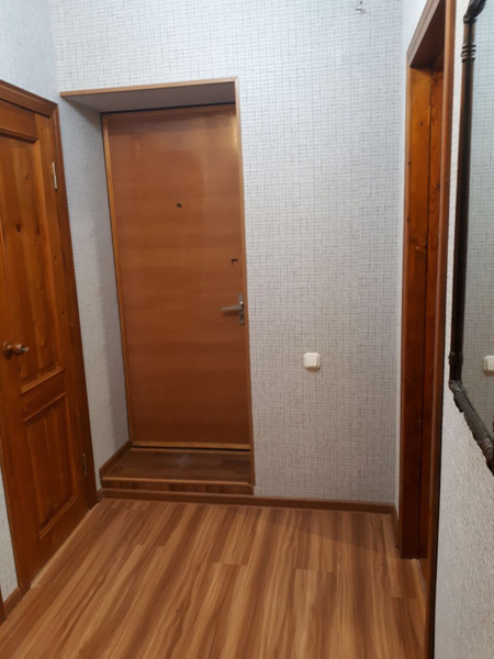 Продается квартира бывш. Перекресток Шастри гор Овир