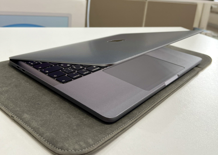 Macbook Pro 2020 8/256GB ideal