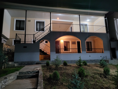 Bochka tepasidigi dacha