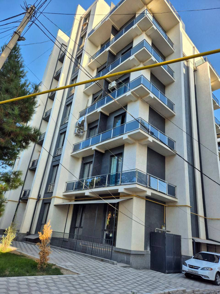 ЖК бадамзар, новостройка,2/2/7