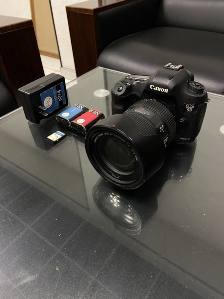 Canon Mark 3 sotiladi