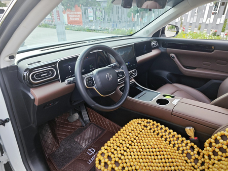 LEAPMOTOR C 11 hybrid
