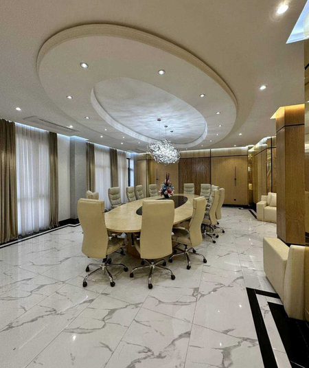 СРОЧНО! Премиум комплекс в центре Skyline Towers, 80м2 коробка