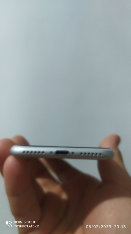 iPhone 7 oq 128 gb