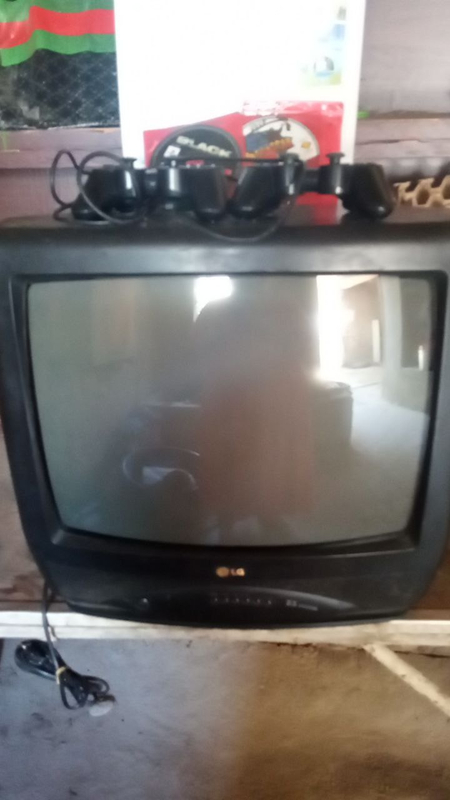 PS2 10 ta o'yin+televizor+2ta pult 1mln kelishamiz