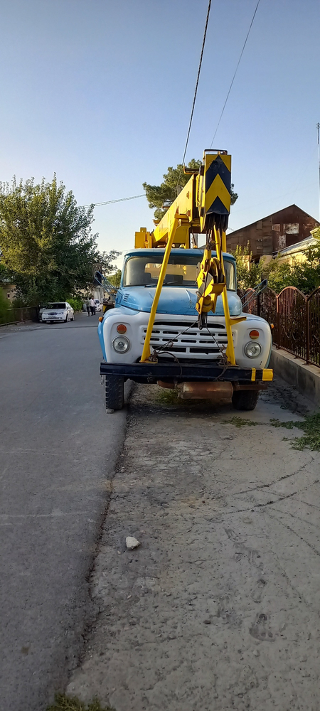 Зил кран сотилади