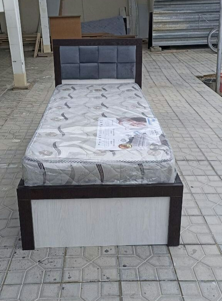 Yakkalik va juft bo'luvchi spalniy otrapetiskiy matras