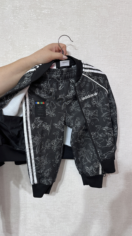 Костюм и футболка adidas детский