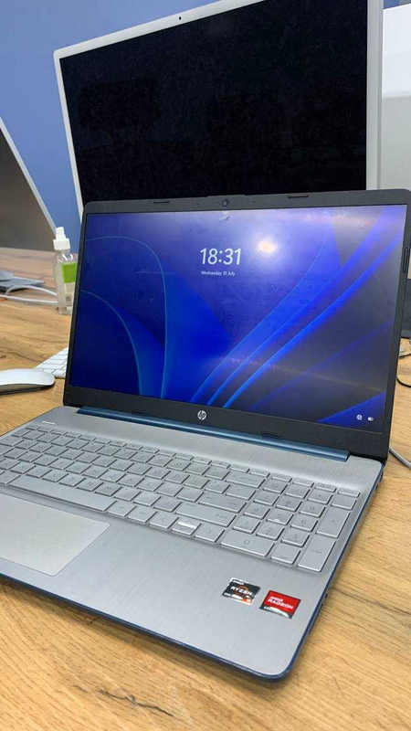 HP ryzen 5 Holati a'lo darajada. 4 ram 256 gb ssd