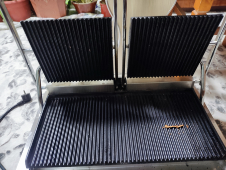Toster sotiladi ideal