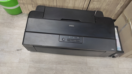 Epson L1800 halati yangi