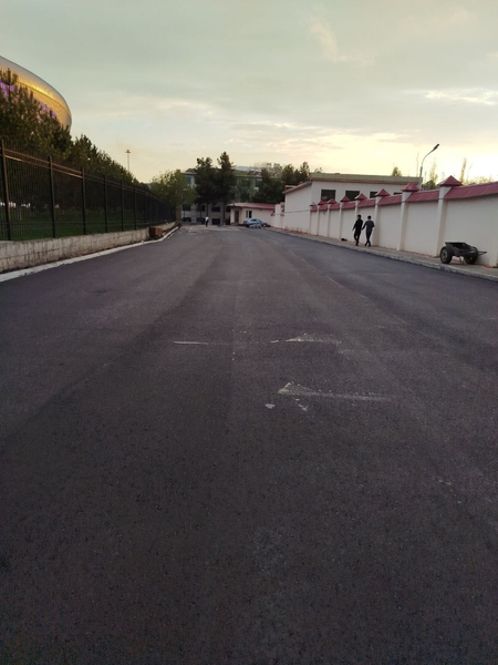 Asfalt qizmatlarii