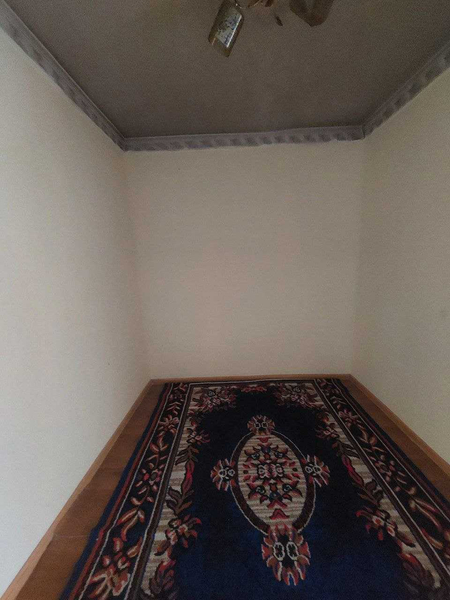 Frunze hududida kvartira sotiladi!