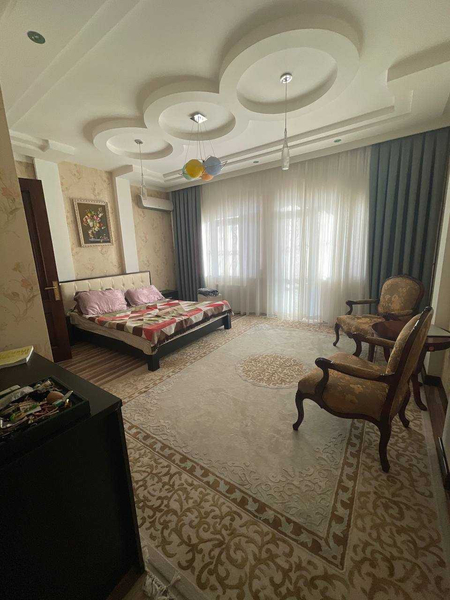 (К128659) Продается 6-ти комнатная квартира в Яшнабадском районе.