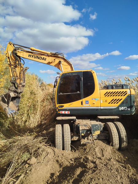 Hyundai Ekskavator xolati alo umuman kamchiligi yo\\\'q