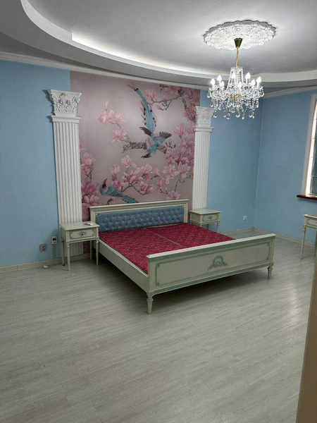 Сдается  шикарный дом!  ул Кибрайская