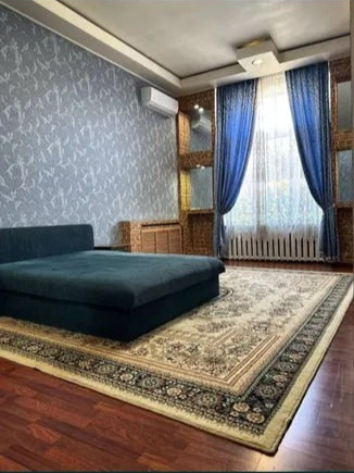 Аренда участка 3 ком 3.5 соток. Чиланзар.  Братские могилы.