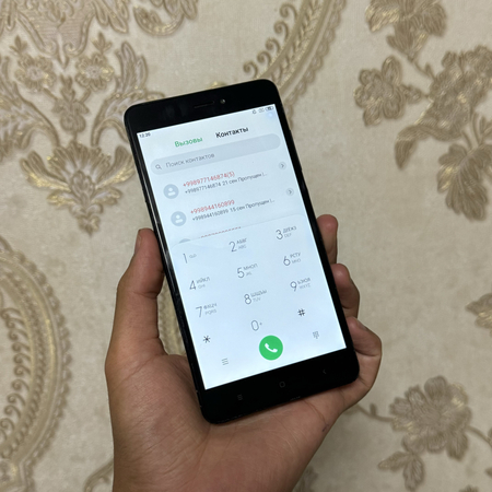 Redmi note 4 32gb xolati yaxshi srochno sotiladi