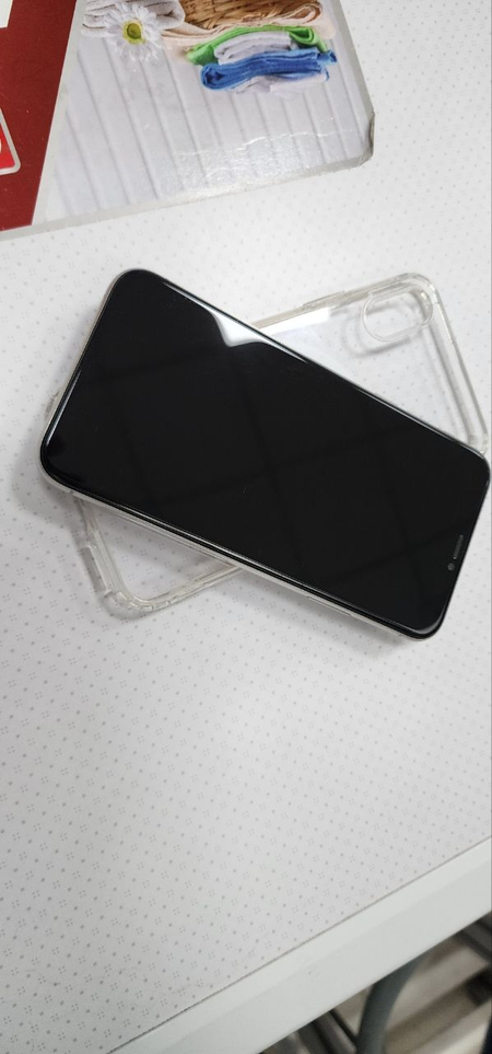 Iphone 7 Matte Black sastayana ideal Bat 100% biton