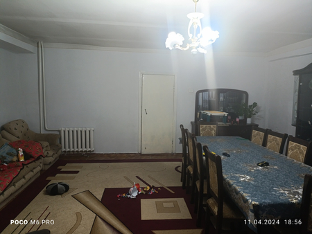 Квартира в Ташкент обл район Кибрай ул Университет 4 комнатная квартир