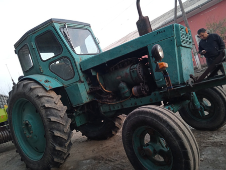 Traktor, press padbor 55
