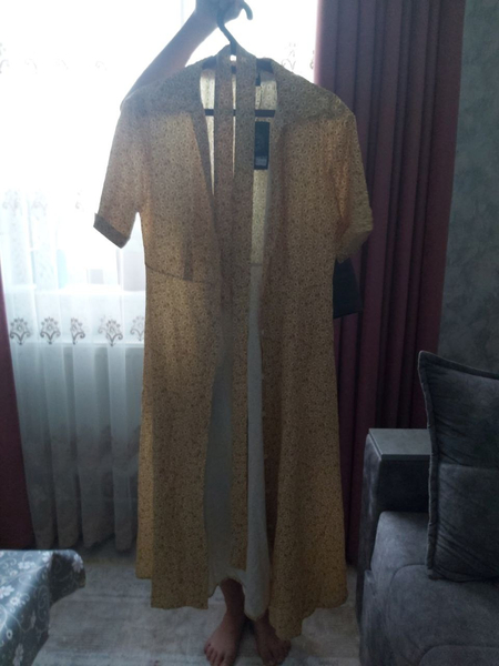 Платье летнее , жёлтого цвета