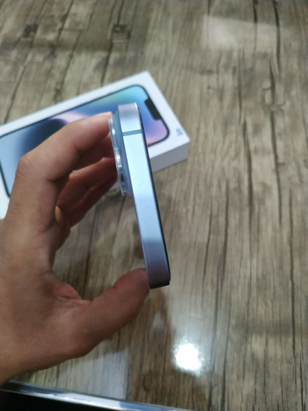 Iphone 14 blue 90emk 128 gb sotiladi