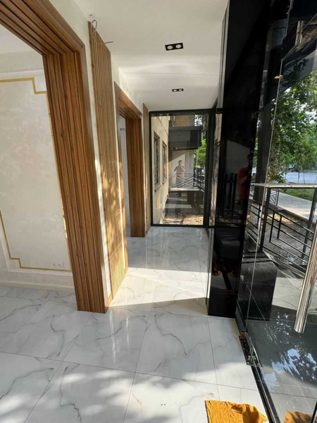 Срочно продается Офисное помещение 50 м² Яшнабад (J2950)