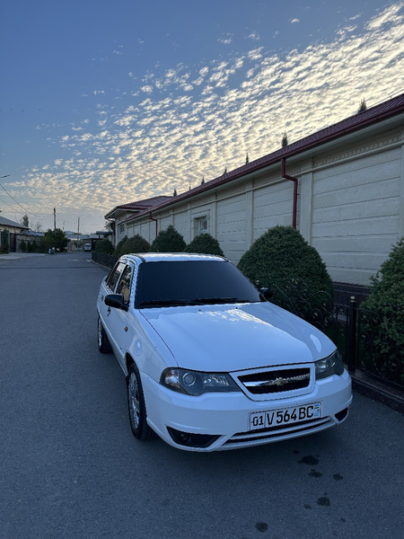 Nexia 2sotiladi srochna