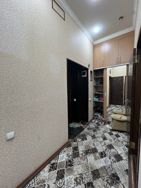 Продается квартира, Чиланзар 1 квартал, 2/1/4