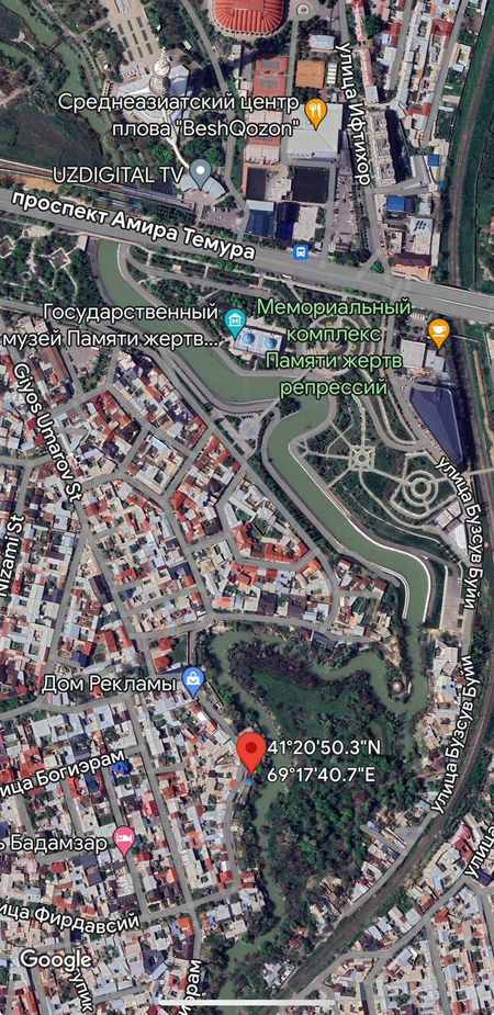 Bodomzorda Uy sotiladi