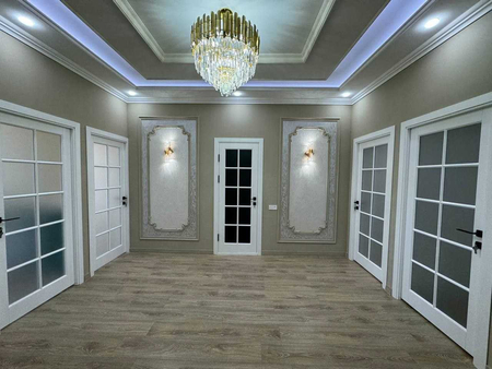 3 xonali 105m2 +35m2 terassa sotiladi manzil Ekskovatorni