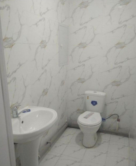 Яшнобод туман Олмос махалла 2 хона 2 кават квартира сотилади. 57m2
2 х