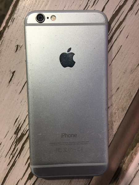 iphpne 6 sotiladi