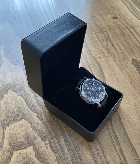 Часы новые. Patek Philippe
