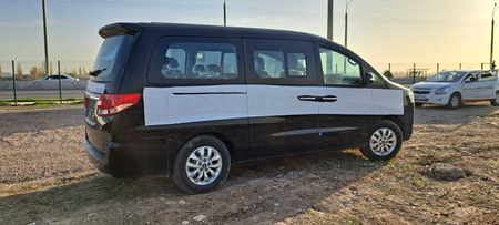 МИНИВЭН JAC M4 9 ВА 11 уриндикли сотувда мавжуд. KIA/HYUNDAI.