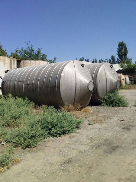Пищевой Нержавейка ёмкость 42 тонна, стенкаси 10 мм, магнит ёпишмийди.