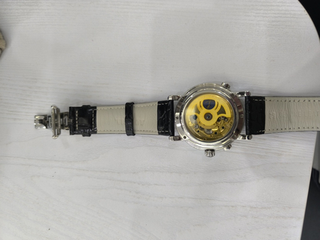 Продам часы Ulysse Nardin в отличном состоянии