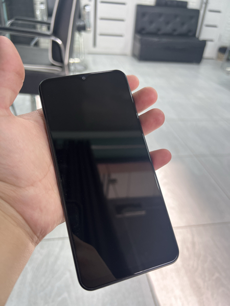 Samsung A13 32gb sotladi ideal