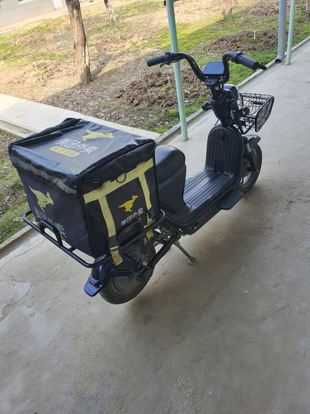 Elektroskuter yaxshi holatda