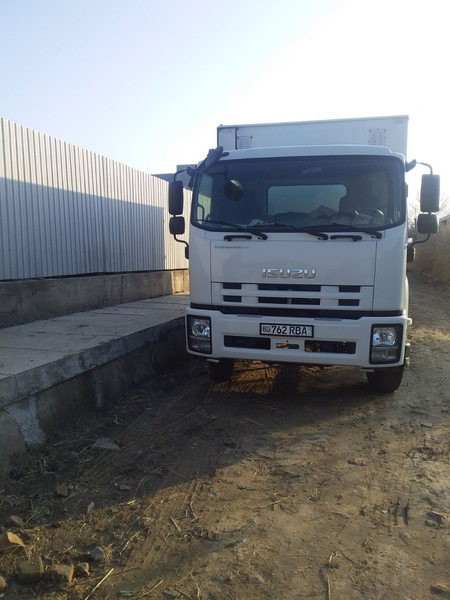 Isuzu 10 tonnali 2020