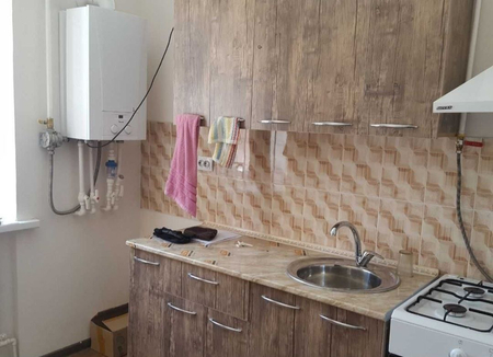Sergeli 3 bekat 2 xonali hamma sharoitlar bor 350$ oila razdelni
