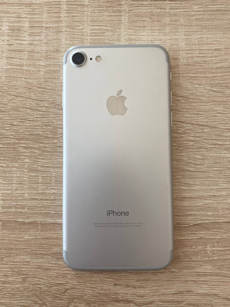 iPhone 7 white America