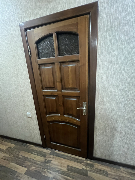 Продаются деревянные двери и рамы