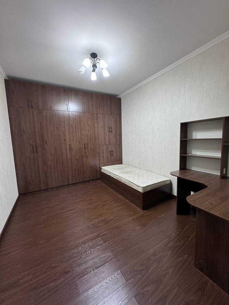 V4692 3/2/8 ЖК Sagbon Residence\\n Нуравшан   93м2 Средний ремонт
