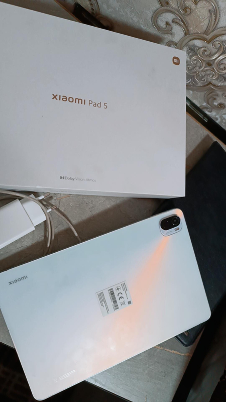 Redmi pat 5 8+8 256