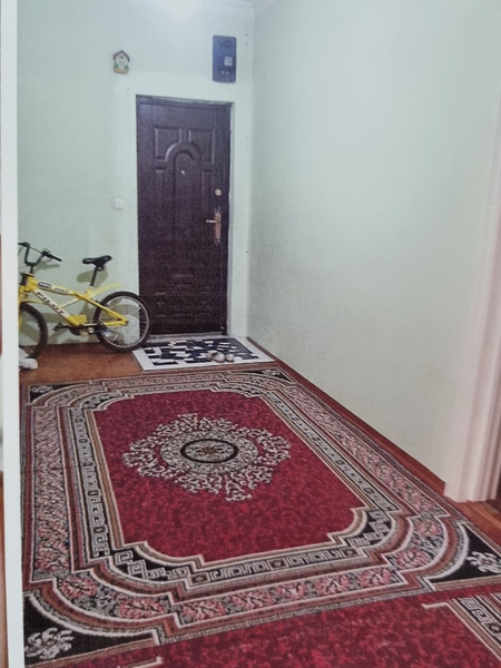 Olmazor tumani qorasaroyda dom