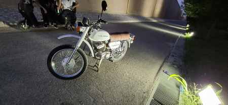 Mototsikl yili-2000