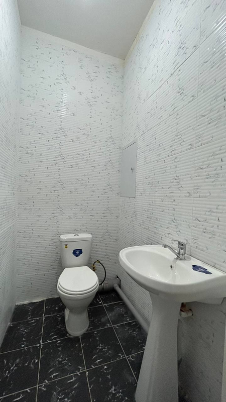 Srochna sotiladi 3 xona